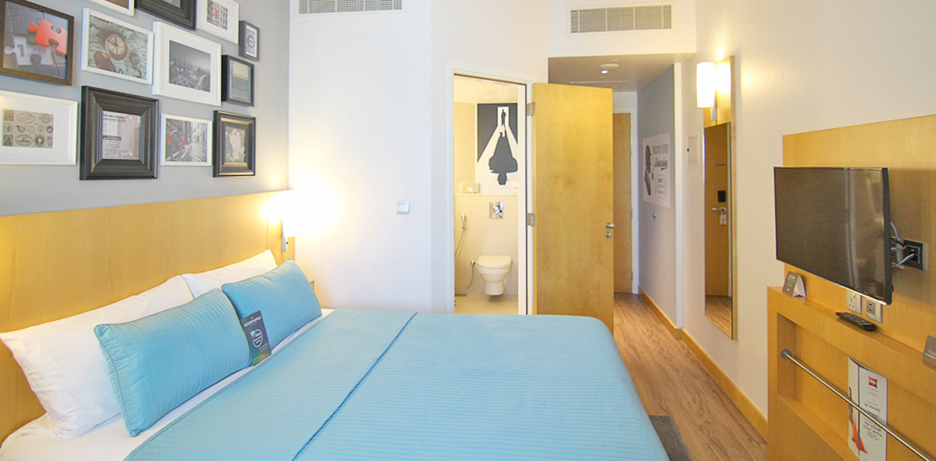Ibis One Central Dubai - Dubai Derma